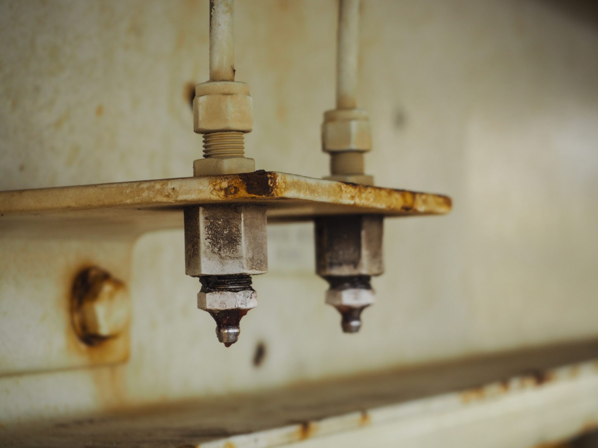 Comparing Types of Solvent Degreasers